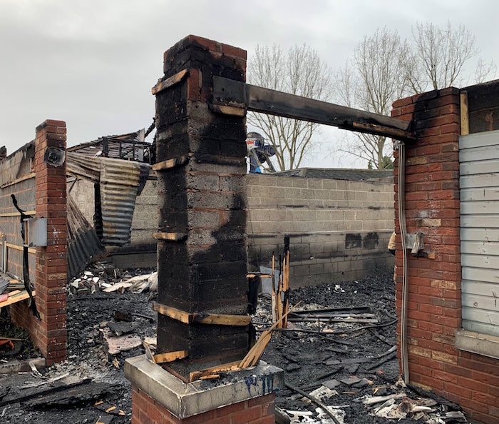 Large Fire Reported At Drayton Manor Theme Park This Evening